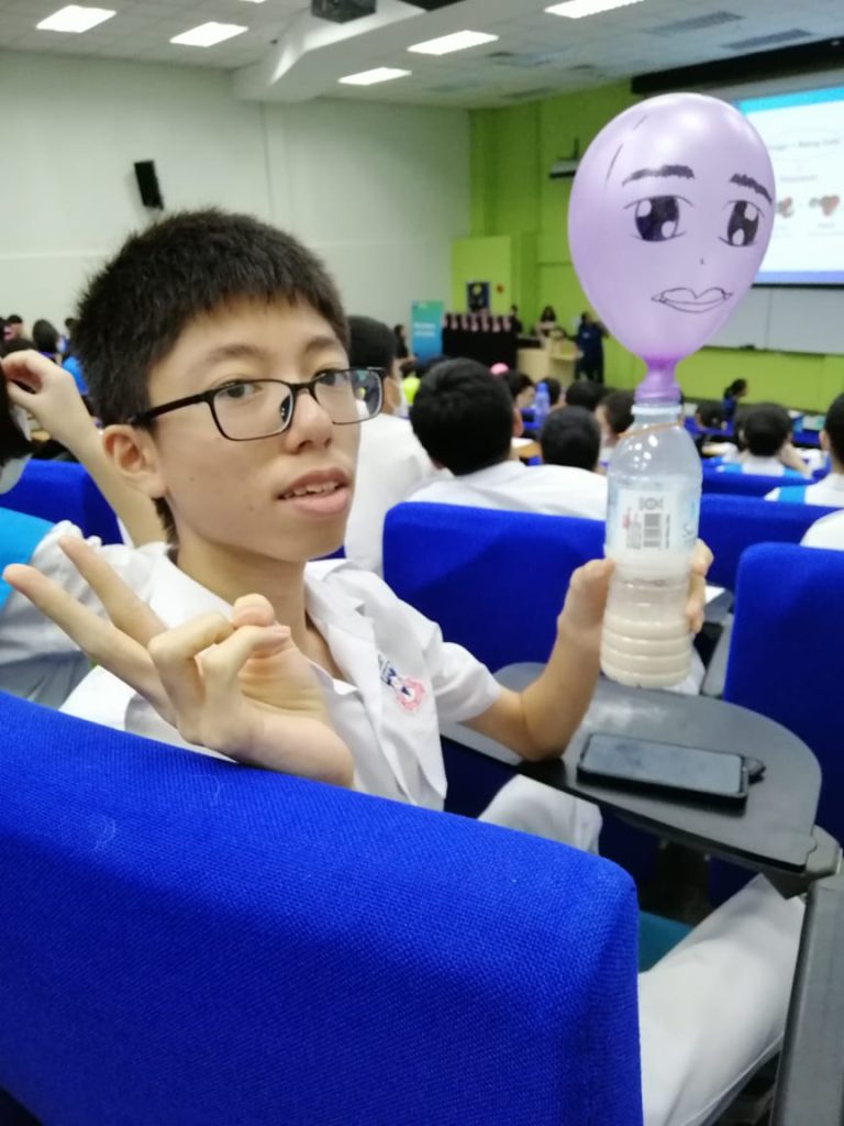 A Scientific Adventure at Nottingham University – Kuen Cheng High School